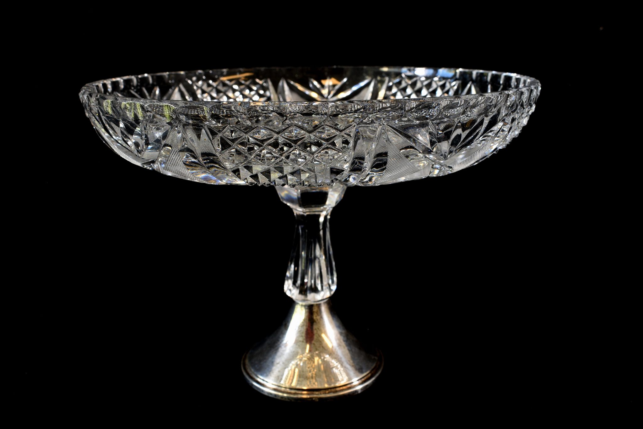 Fructiera din cristal cu picior din argint de 800, provenienta Germania